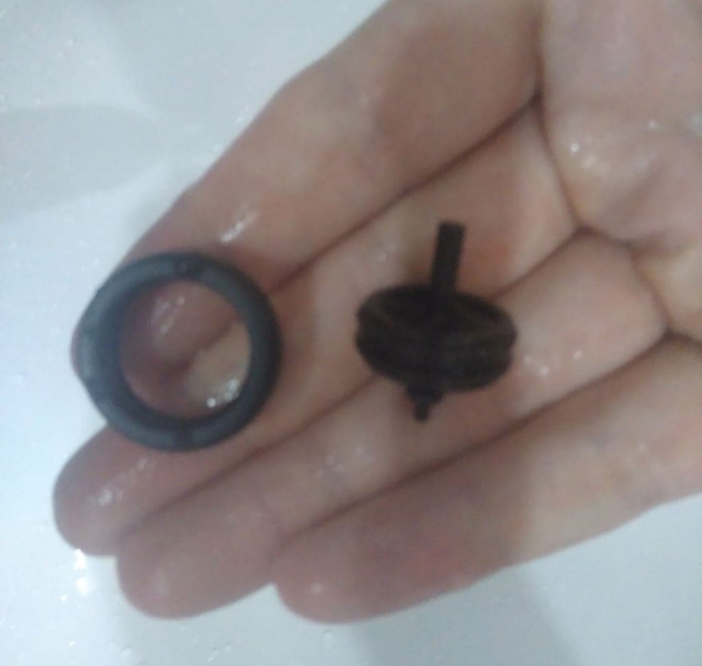 How to Clean a Mouse with Sticky Buttons? a Helpful Illustrated Guide